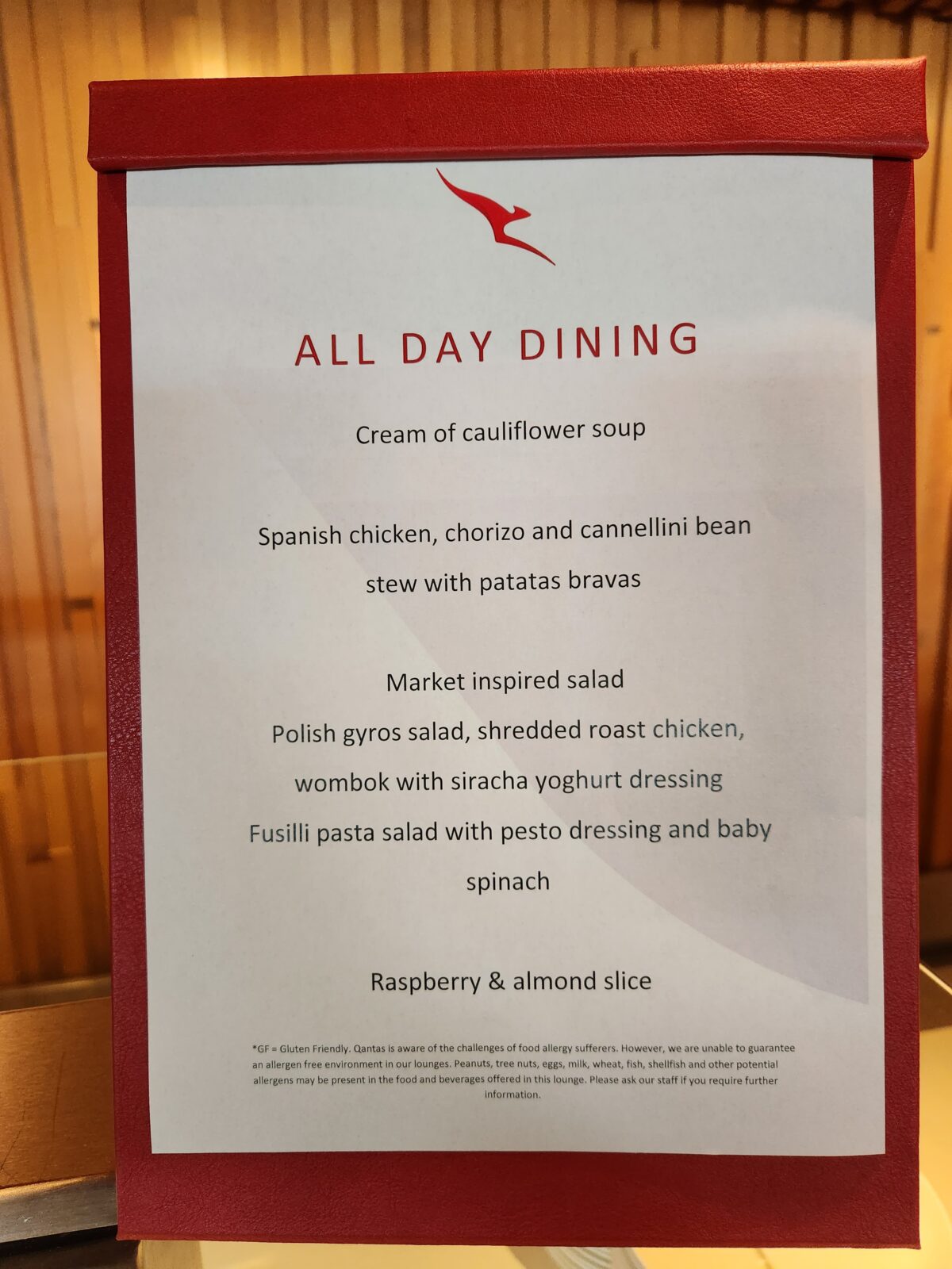 Qantas Club vs Qantas Business Lounge (updated 2024)