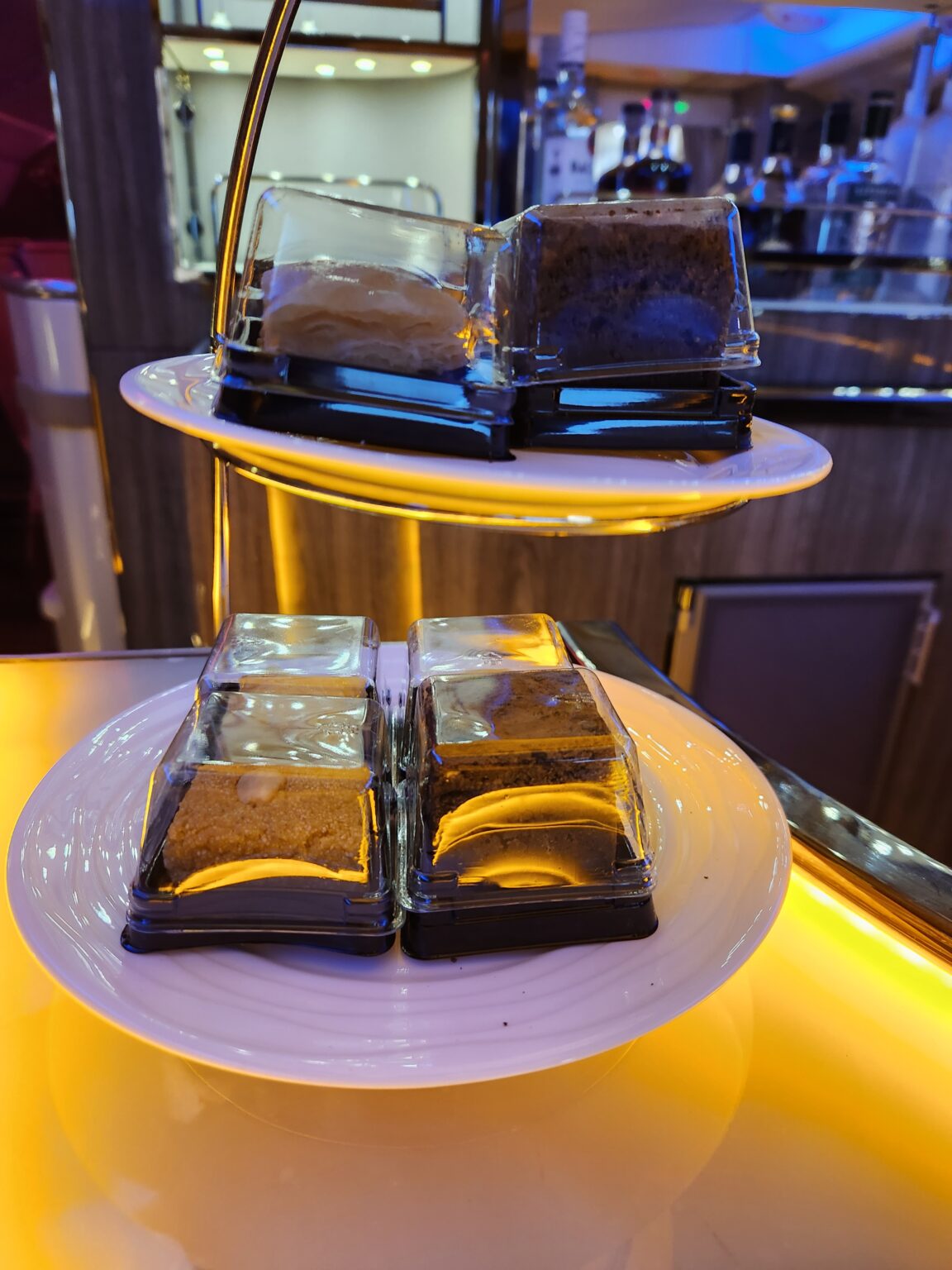 Emirates First Class Food Review + Menu - Christchurch to Sydney