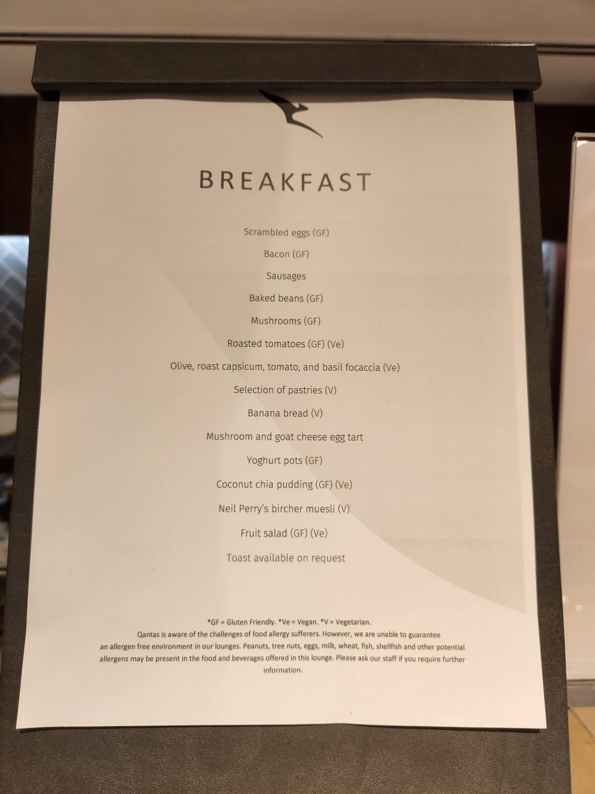 Qantas London Lounge Food Review with Photos