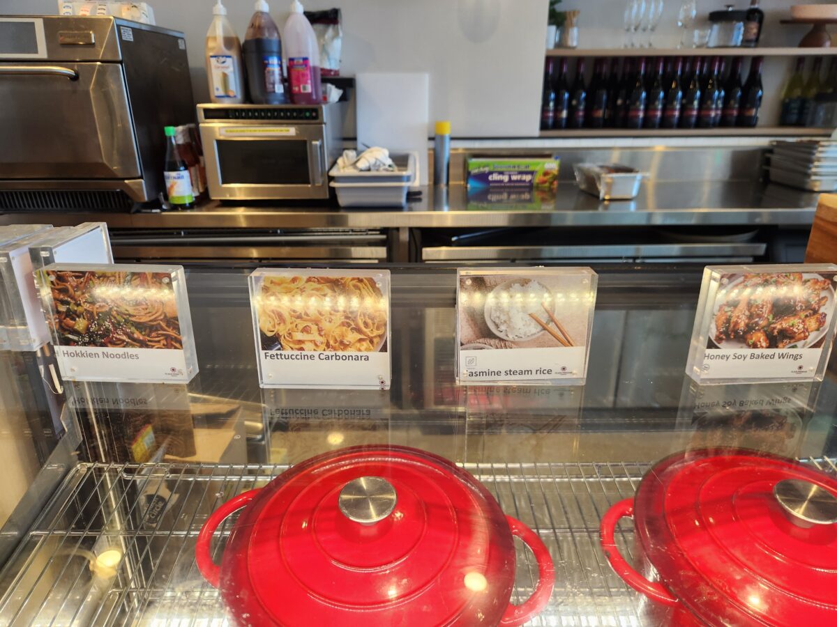 Plaza Premium Arrivals Lounge Sydney Food and Nutrition Review with photos